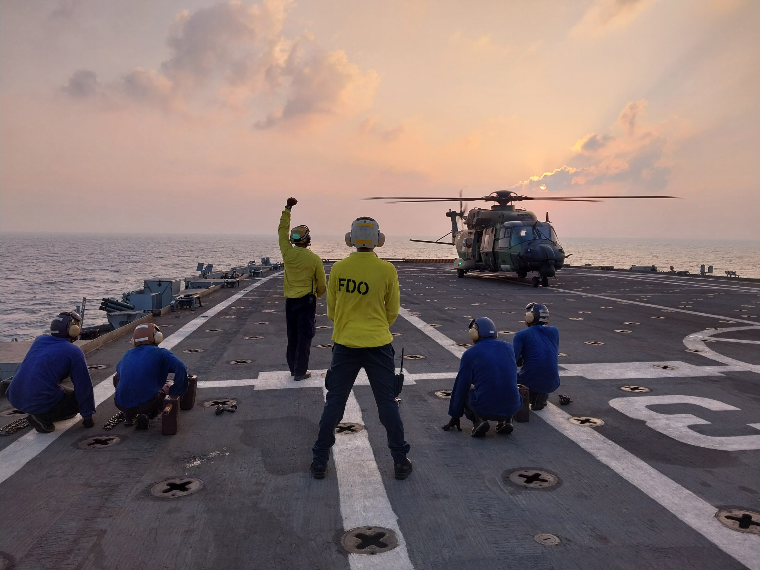 Maritime Partnership Exercise with Royal Australian Navy Concludes ...